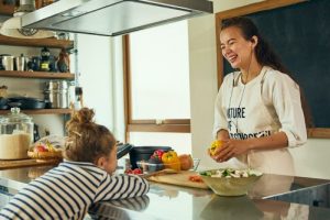 【音を閉じ込める】イヤホン「MWE001」を検証！量販店でノジマが独占取り扱い！ | 家電小ネタ帳 | 株式会社ノジマ サポートサイト